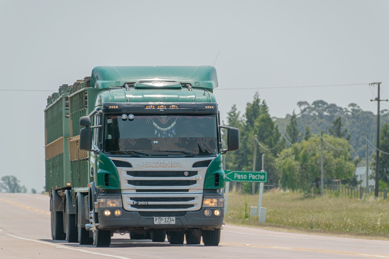 What Is Over-the-Road Trucking? - US Trucking Directory Blog